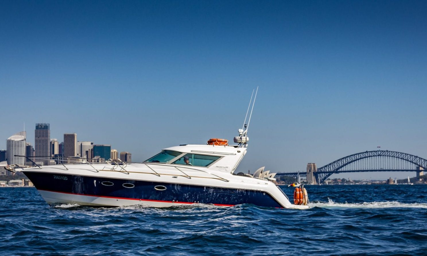 Boat Hire Sydney | Sydney's #1 Luxury Charter Boat Company